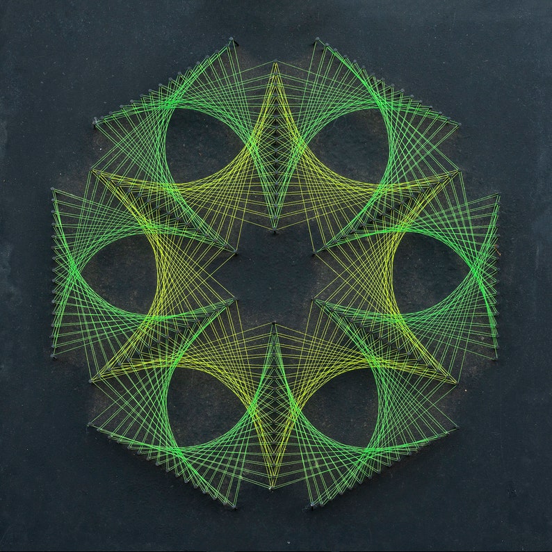 String Art, Decorazione Murale Fatta a Mano, Geometria Ottica ...
