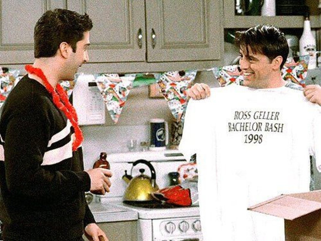 Ross Geller Bachelor, Friends, 90s, Bootleg, Funny Bash 1998 Unisex ... Ross Geller Bachelor, Friends, 90s, Bootleg, Funny Bash 1998 Unisex ...