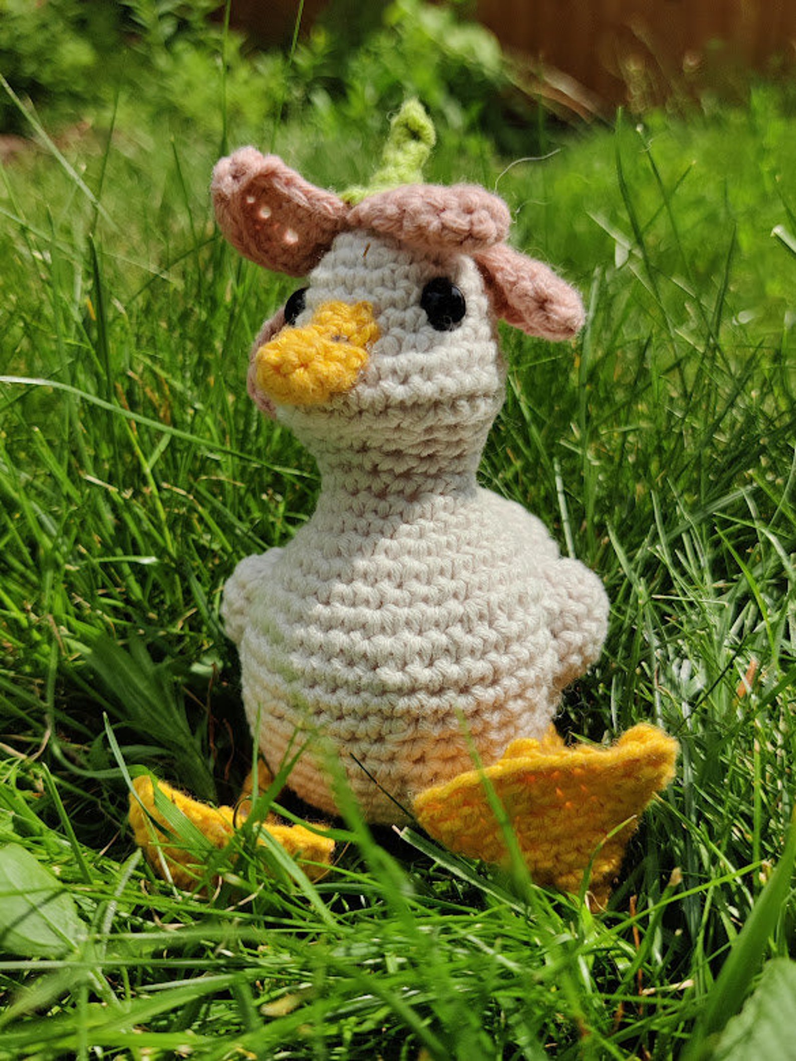 Crochet Duck With Flower Hat Pattern: Amigurumi Plush Toy (digital ...