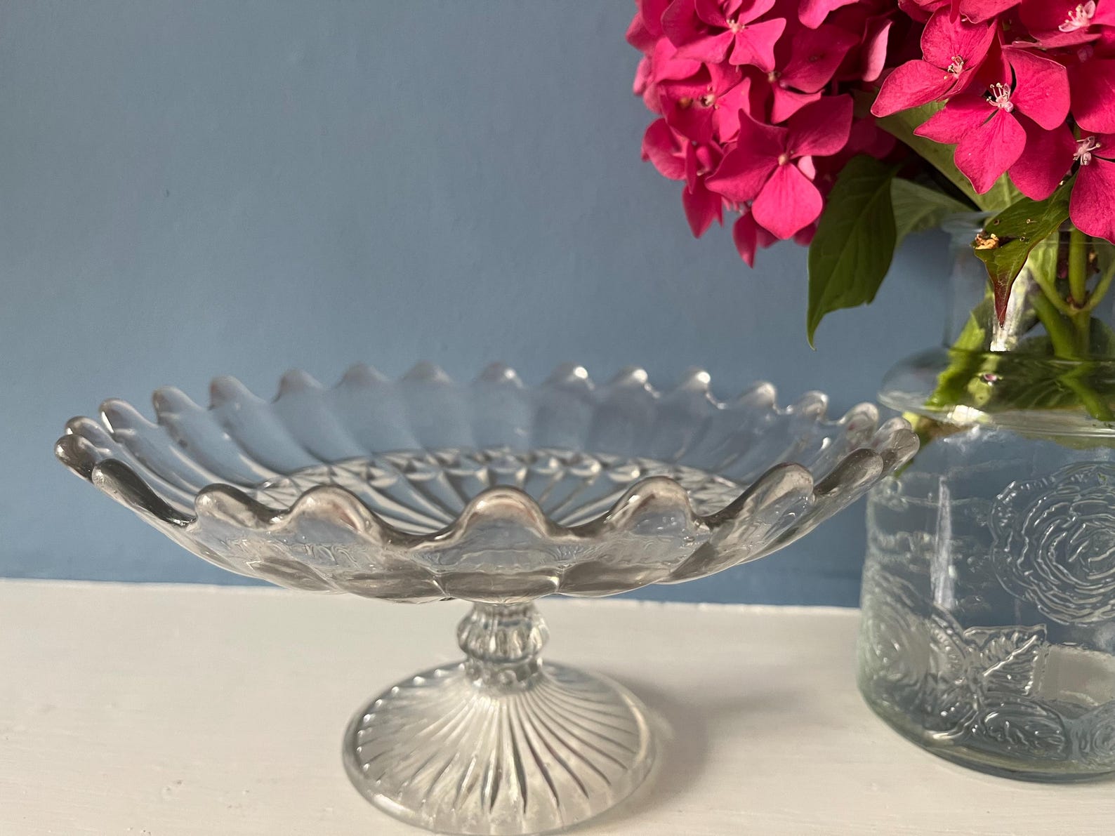 Pretty Vintage Mid Century Glass Cake Stand - Etsy