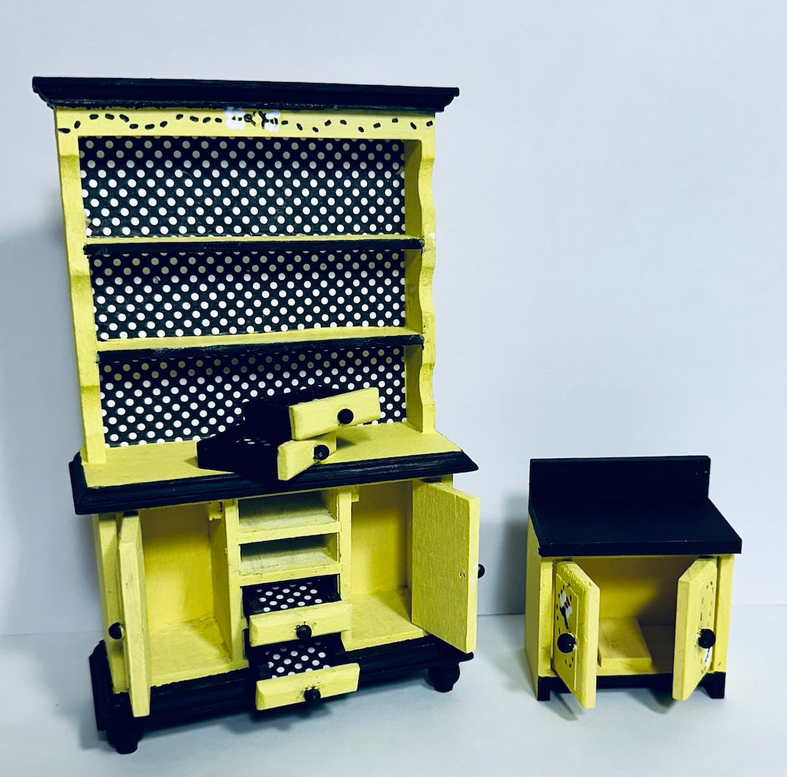 Doll House Bumble Bee Hutch and Cabinet Wooden - Etsy