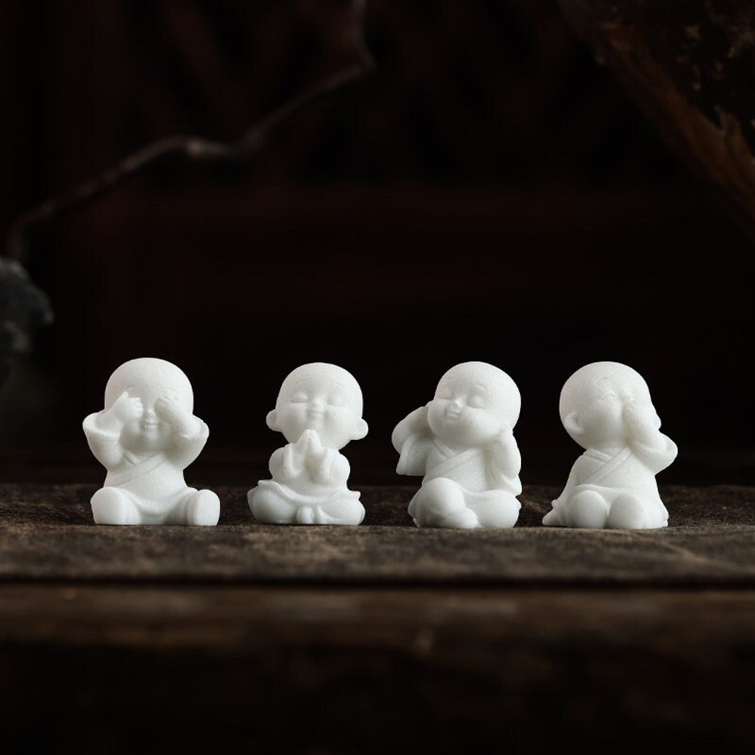 Sandstone White Jade Buddha Sculpture Zen Monk Statue Tiny Zen Garden ...