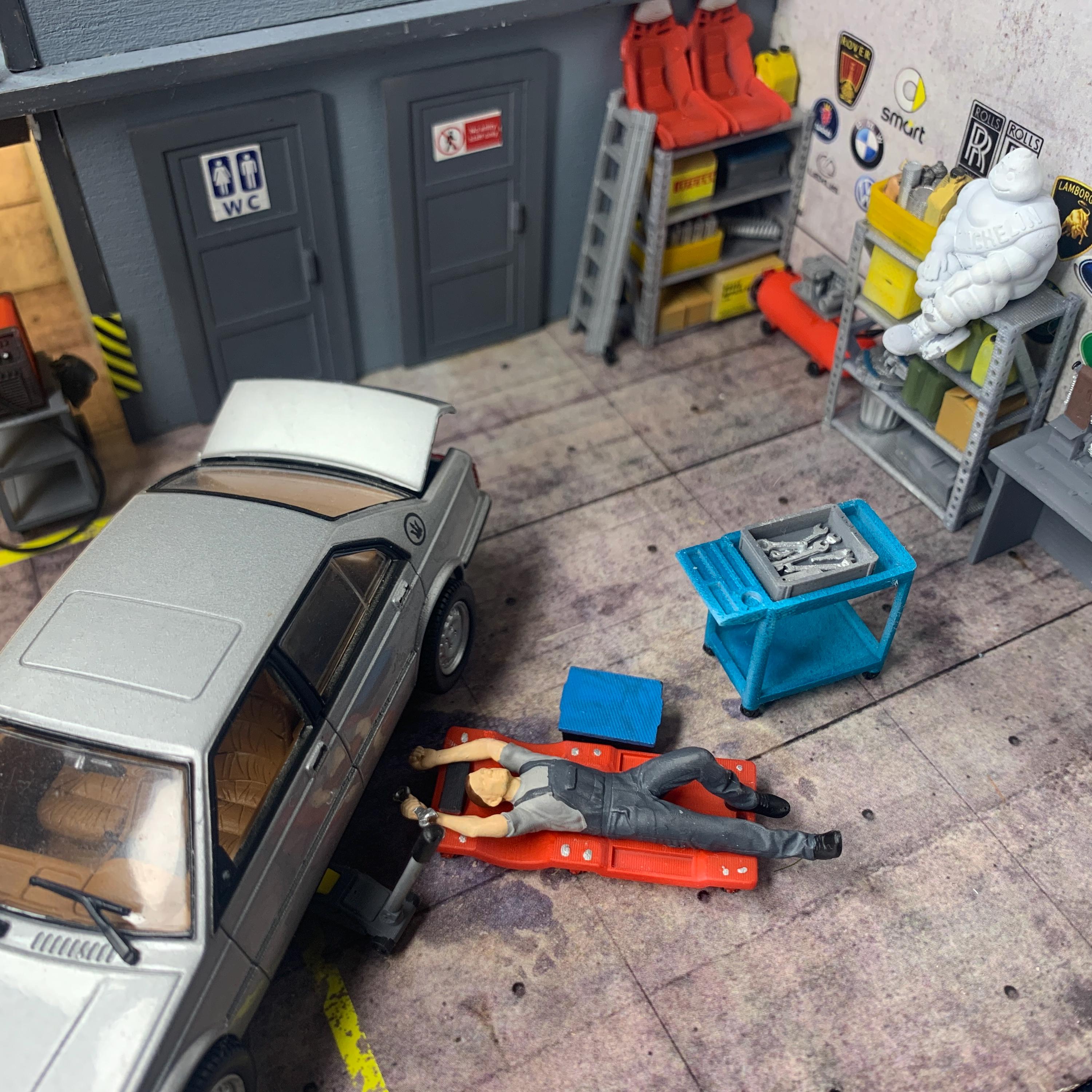 Full Master Mechanics Set: 1/43 Scale Garage Diorama Figures 9 Pcs ...