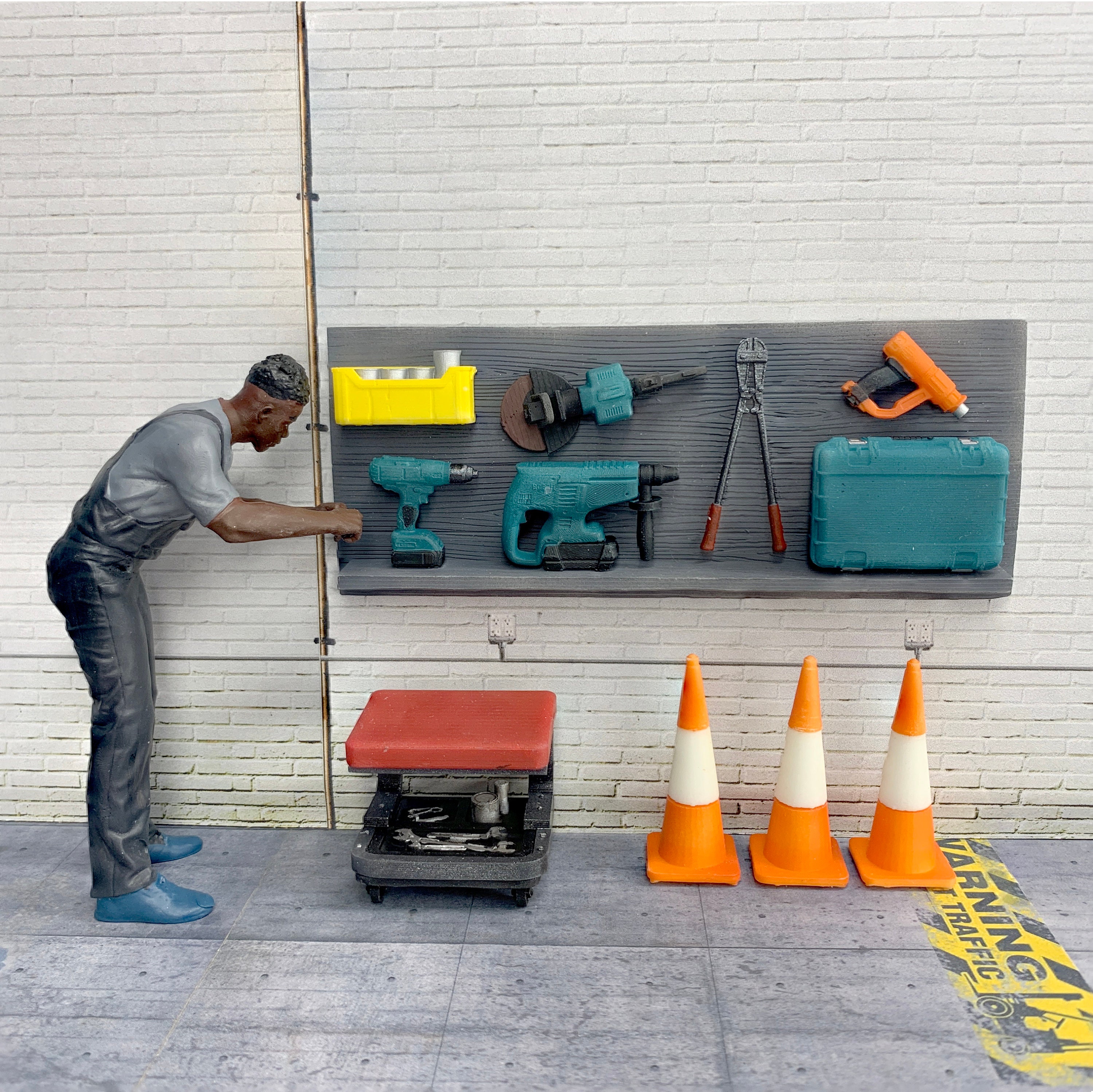 1:18 Scale Tool Board With Power Tools for Car Service Garage Diorama ...