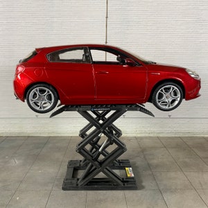 1-24 Diorama Scissor Car Elevator - Detailed Model Car Hoist for G ...