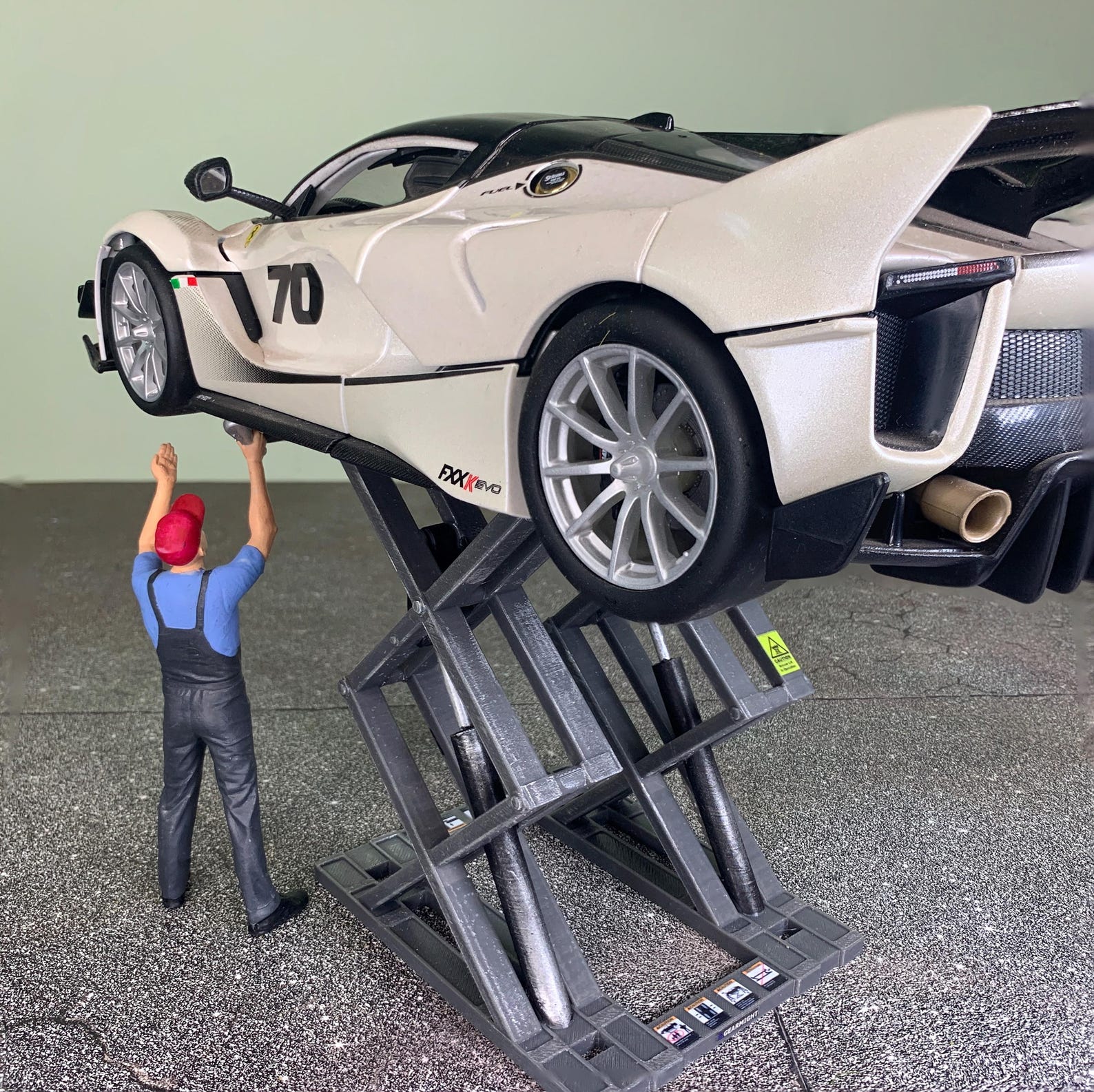 1:18 Scale Mechanic Figure With Wrench – Garage Diorama Man – Repair ...