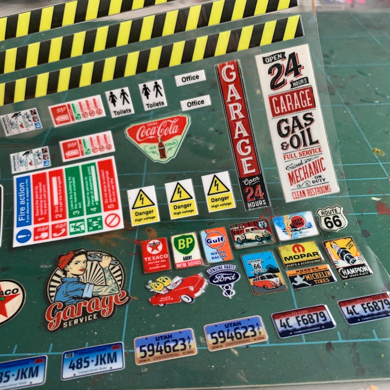 1/18 scale model car decals - Etsy Polska