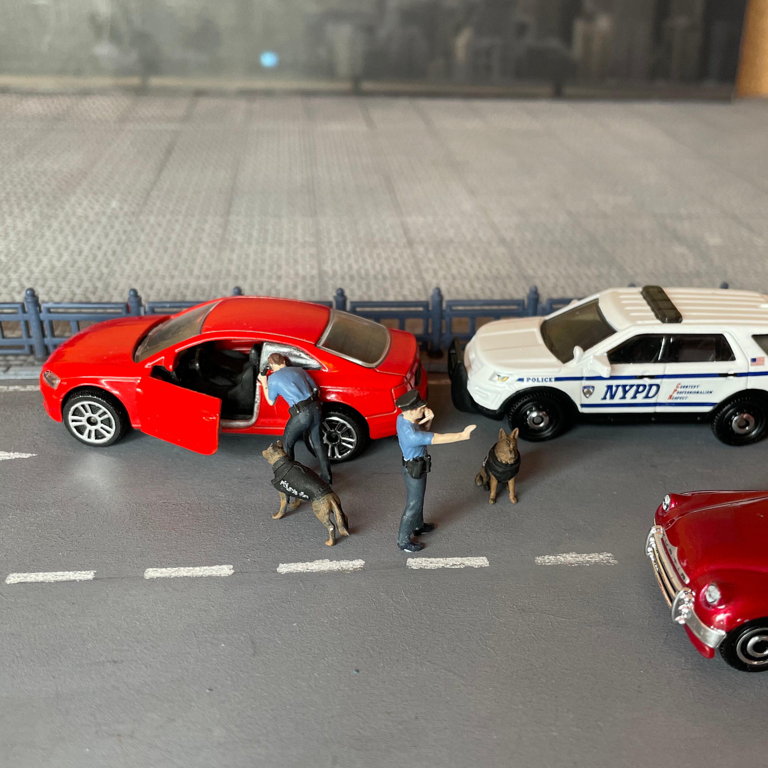 1-64 Scale Diorama Policemen Figures and Shepherd Dogs Set - Etsy