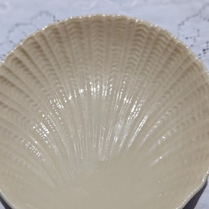 Pair of Vintage Belleek Shell Dishes in Shell Shape - Etsy