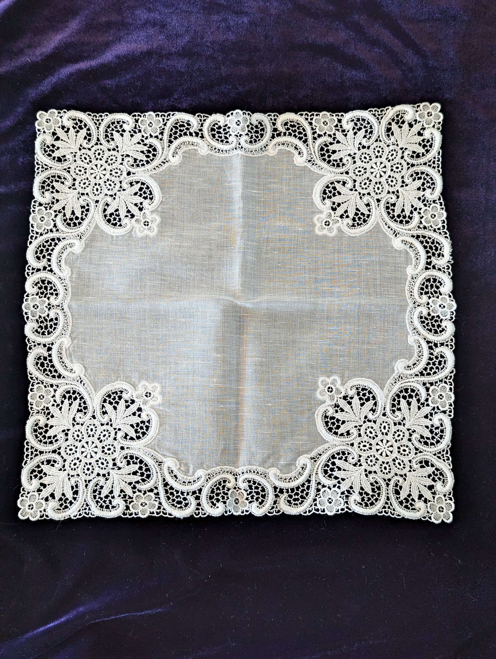 Vintage Lace Handkerchief - Etsy