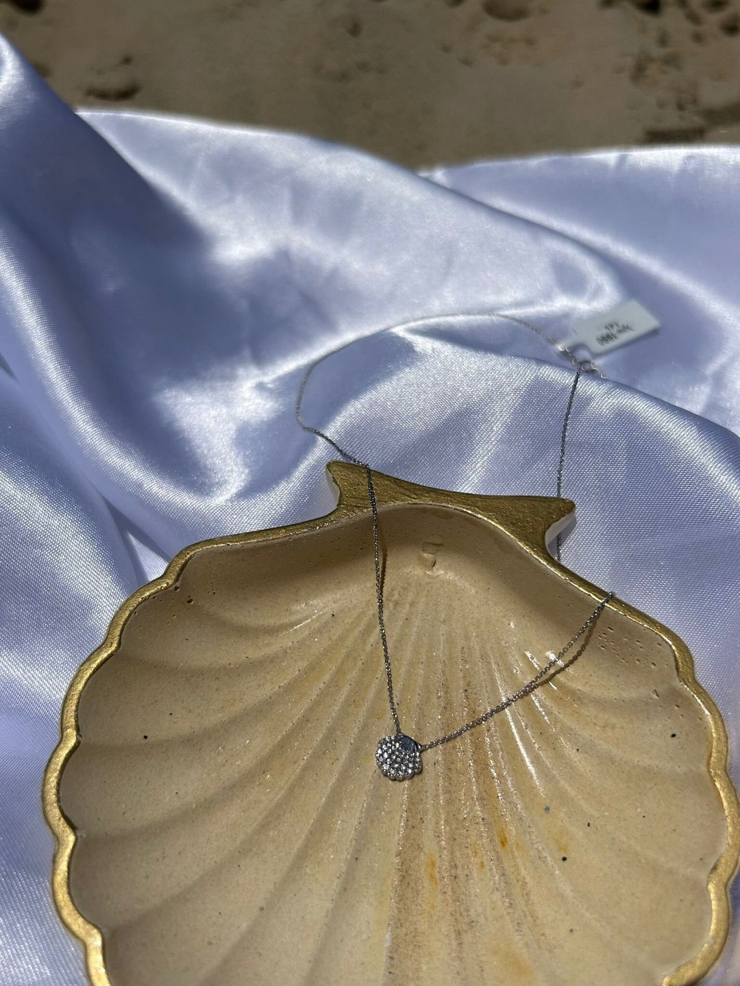 14K Gold Sea Shell Diamond Necklace. - Etsy