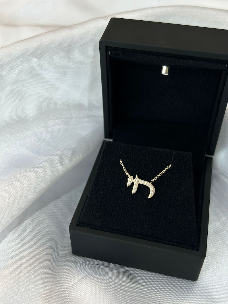 Chai Diamond Necklace. Jewish Diamond Jewelry. Medium Size - Etsy