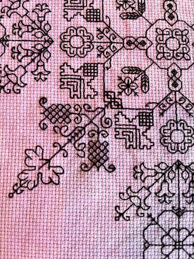 Blackwork Floral Ring, Cross Stitch PDF Pattern, Embroidery Pattern - Etsy