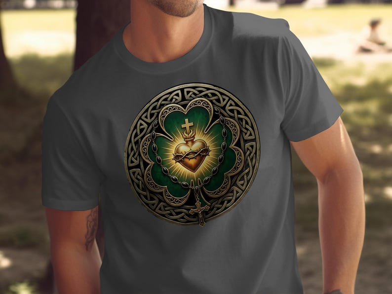 Camiseta irlandesa del Sagrado Corazón con diseño de nudo celta de ...