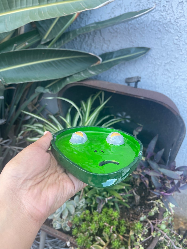 Gold Eyed Green Alien Ashtray, Alien Tray, Trinket Dish, Jewelry Dish ...