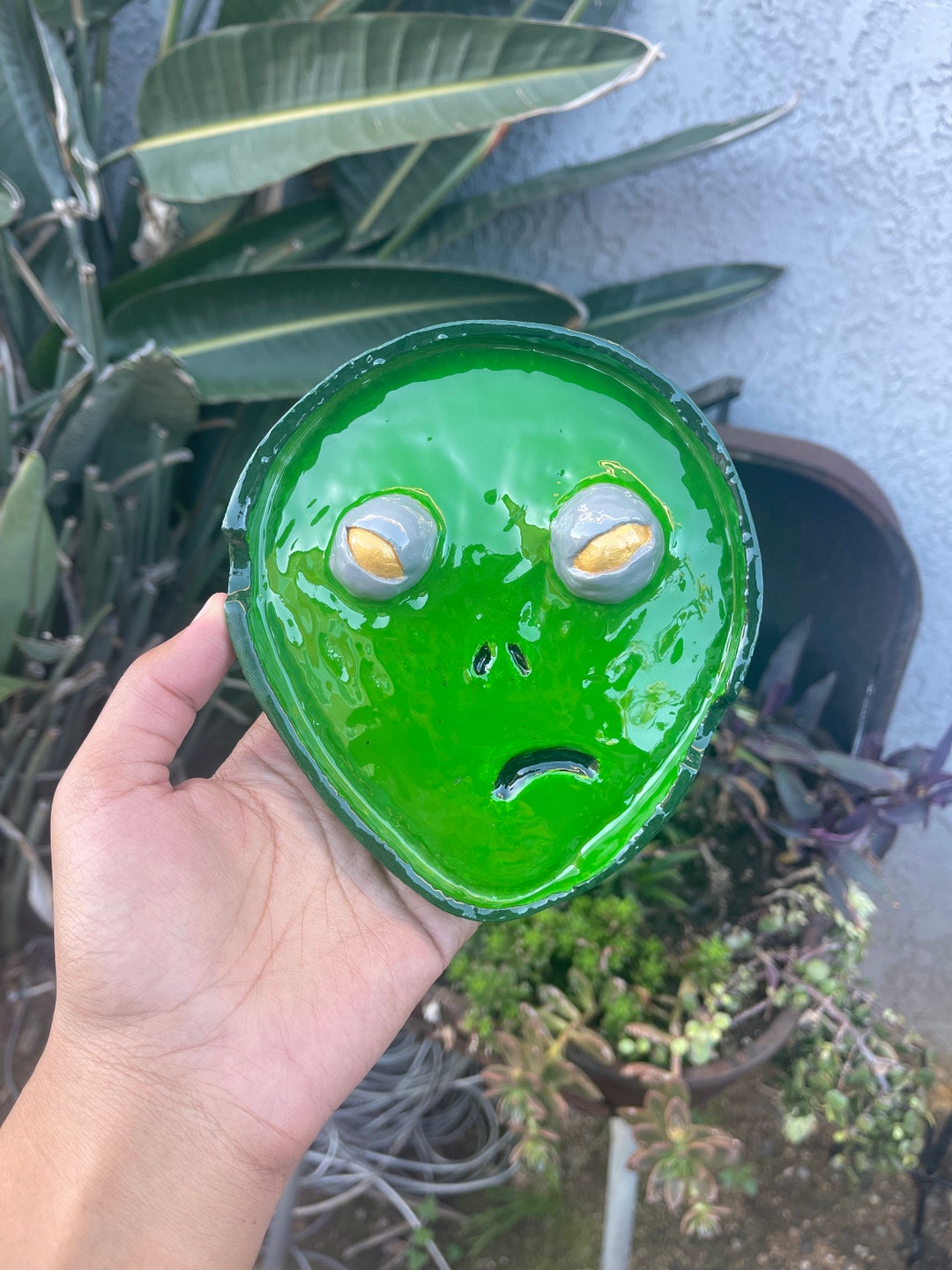 Gold Eyed Green Alien Ashtray, Alien Tray, Trinket Dish, Jewelry Dish ...