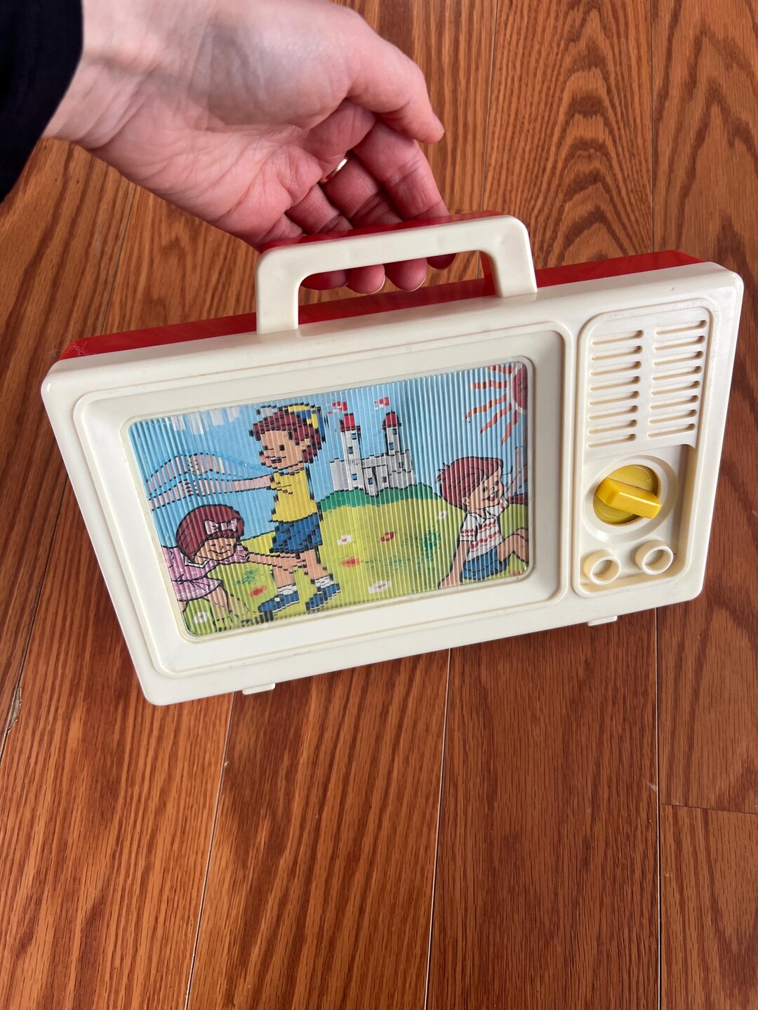 1985 My Kids Musical Wind up Animated TV - Etsy