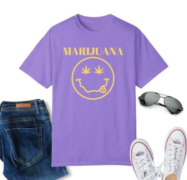 Smiley Face Stoner,marijuana Shirt,cannabis Shirt, Weed T Shirt, Marijuana Shirts, Weed-420 T ...