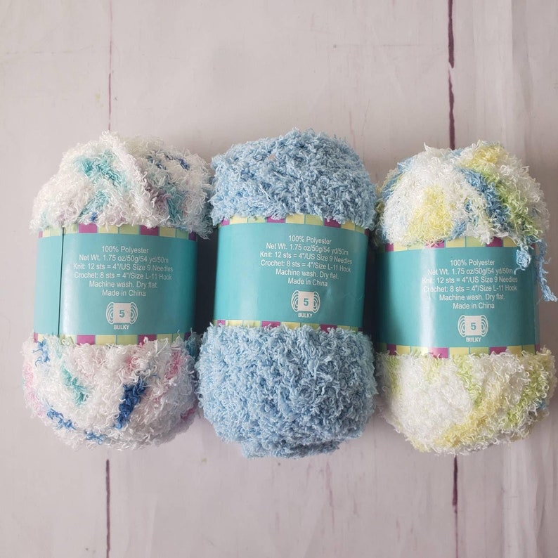 Herrschners Ultra Fleece Yarn, Bulky Yarn 5, Baby Blanket Yarn ...