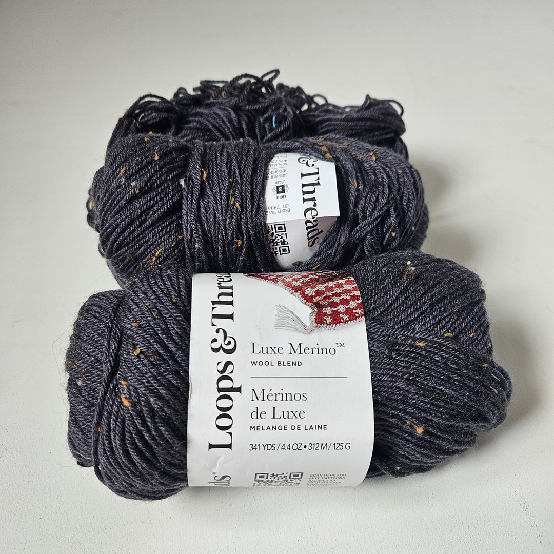 Loops and Threads Luxe Merino Wool Blend Yarn, Superwash Merino ...