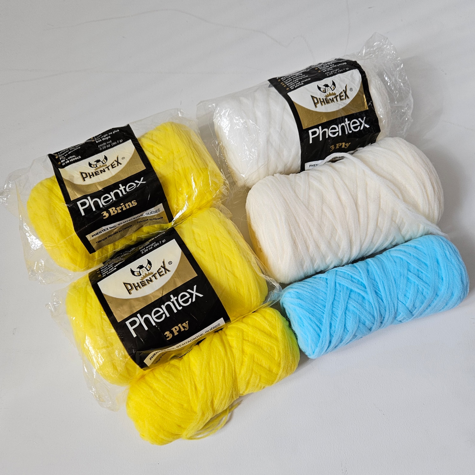Phentex Slipper & Craft Yarn, Vintage Yarns, Cream Yellow, Blue and ...