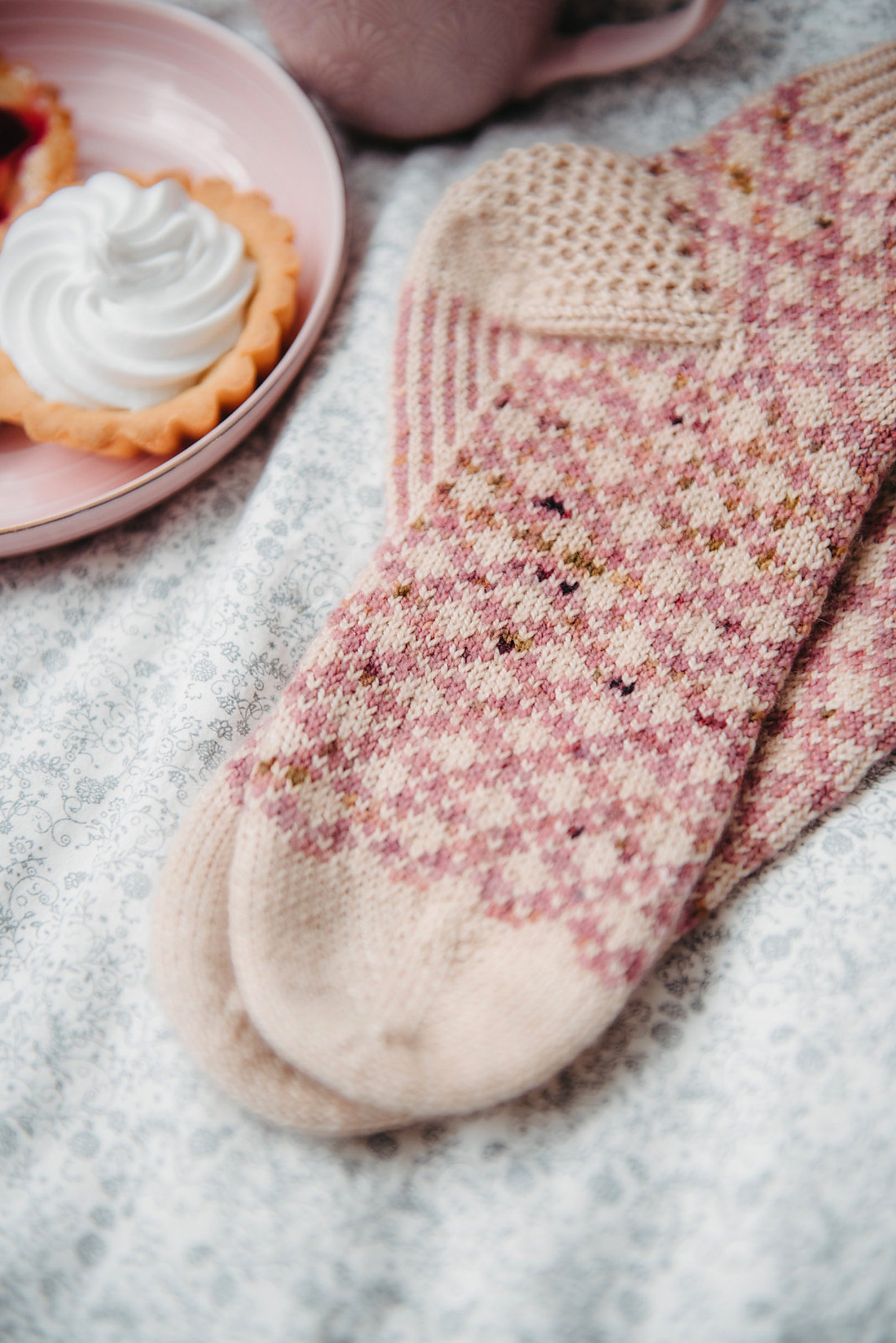 Stranded Colorwork Toe up Cute Knit Pattern Socks | Sock Knitting ...
