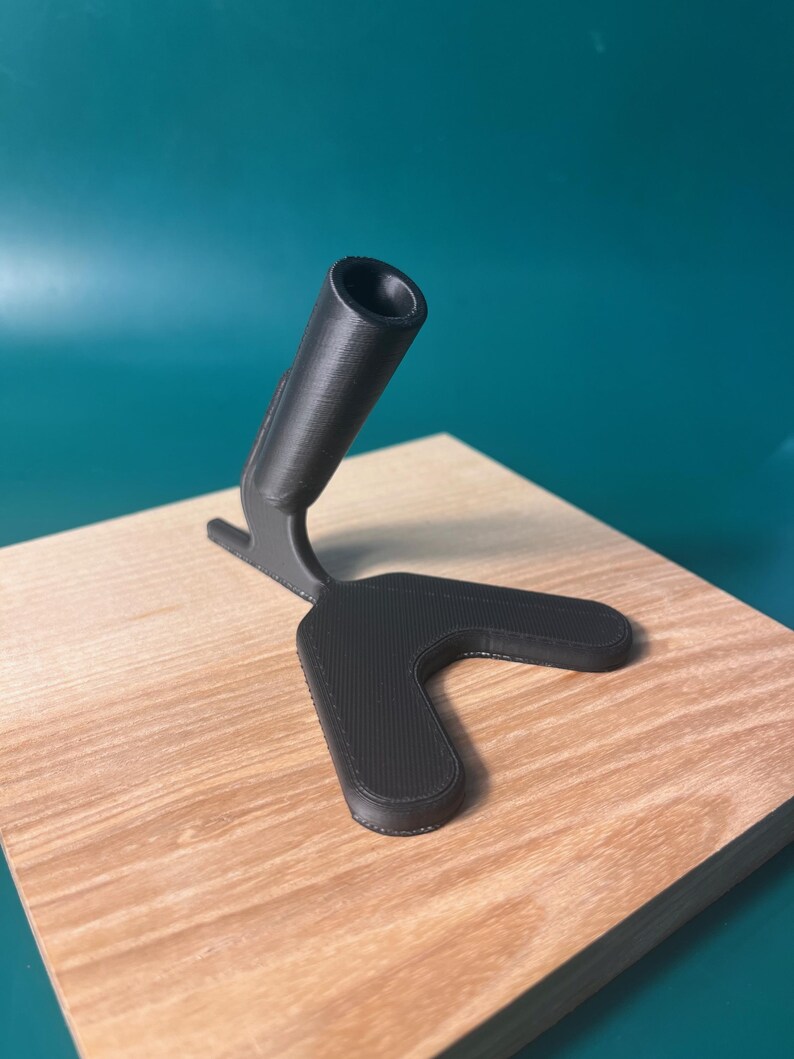 Elegant Desk Pen Stand, Minimalist Design, 3D Printing in Black PLA ...