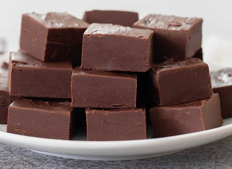 Dark Chocolate Fudge 1/2 Pound, Gourmet Fudge, Homemade Candy Fudge ...