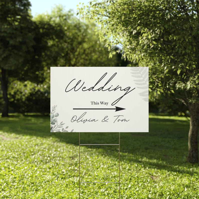 Wedding This Way Yard Sign, Directional Plastic Outdoor Wedding Decor ...