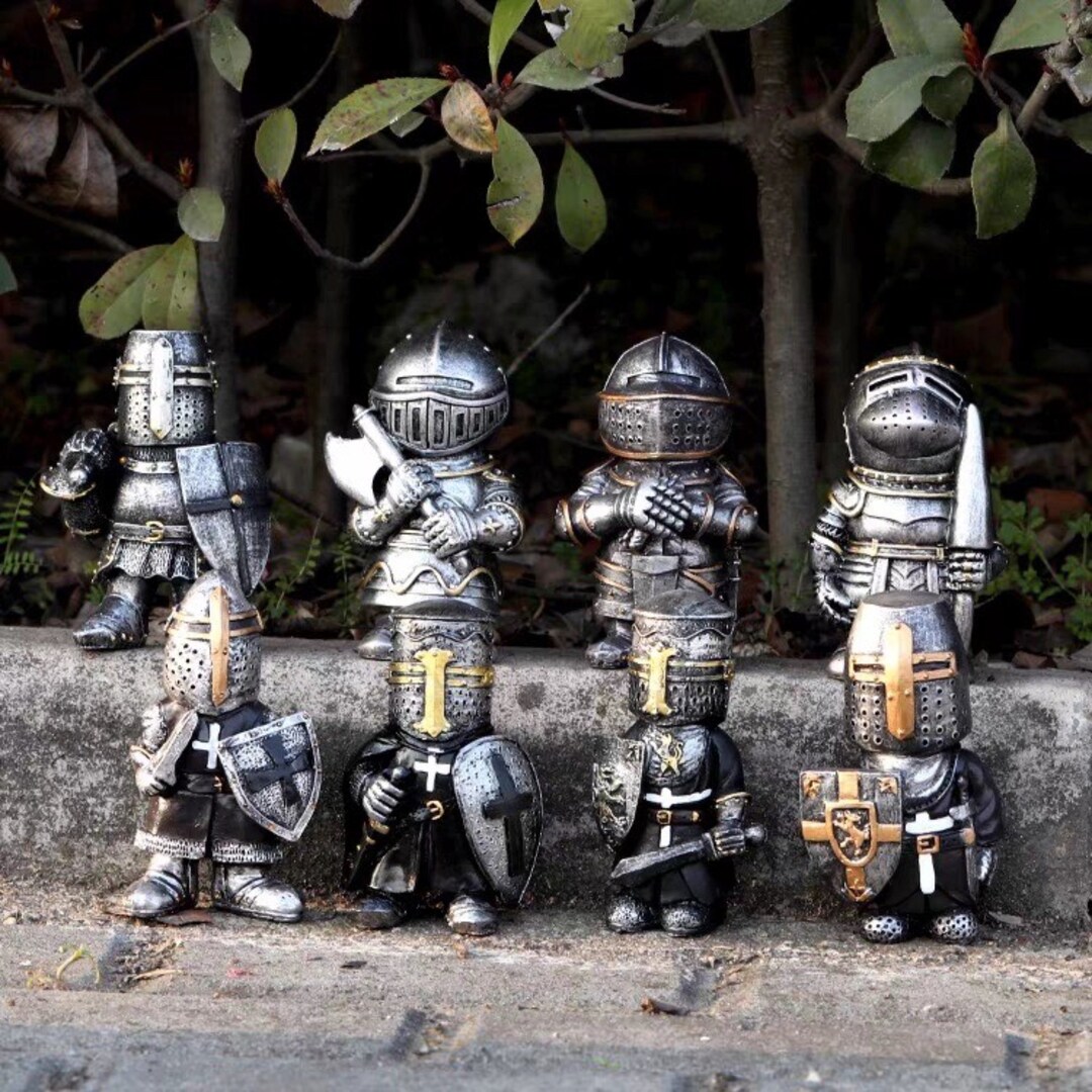 Garden Knight Statue,knight Toy , Out Door Yard Ornaments,funny ...