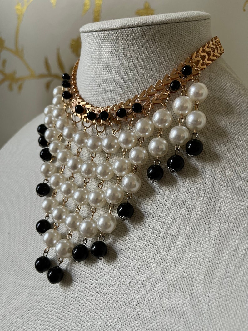 Stunning Eye Catching Black and Pearl Choker Necklace - Etsy