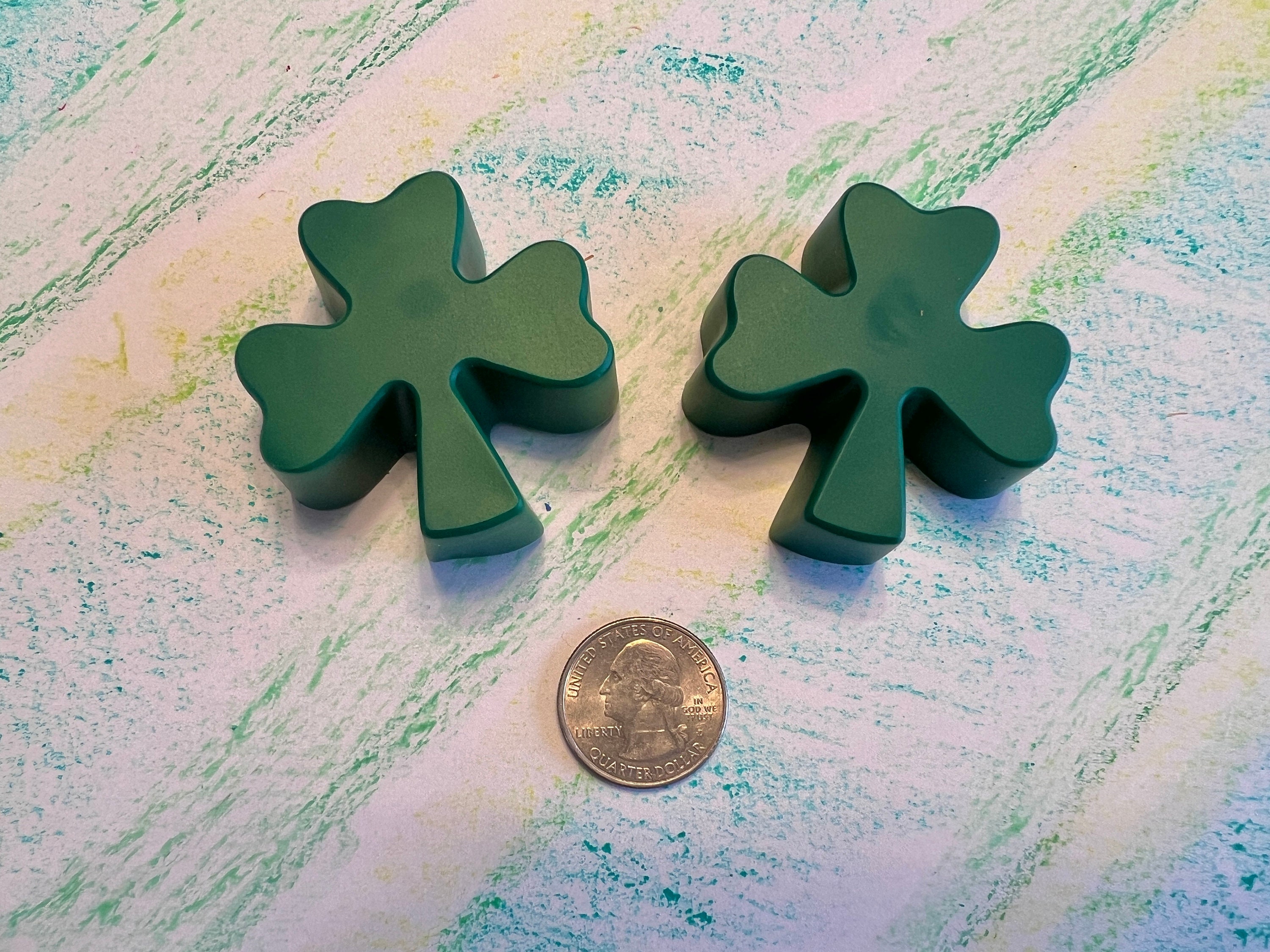 Shamrock Crayons: St. Patrick's Day Kids' Party Favors - Etsy