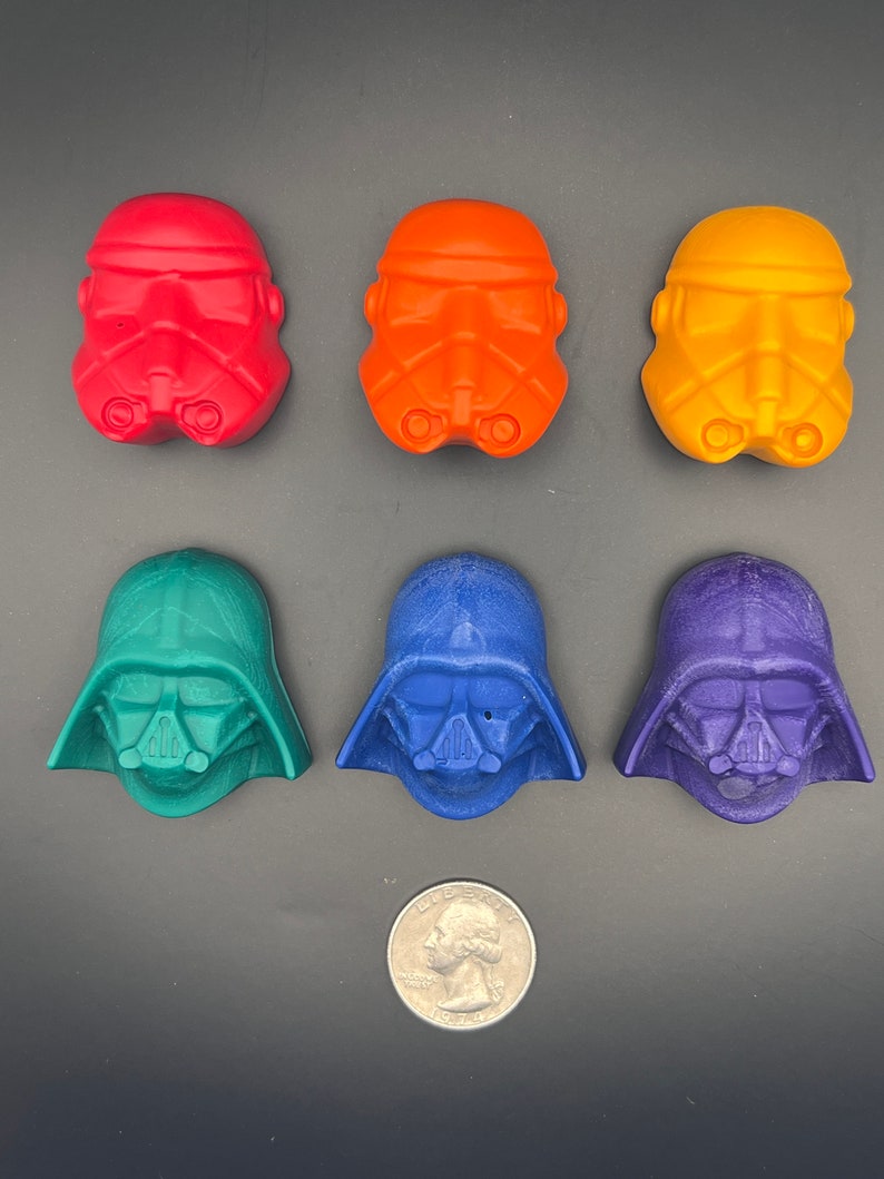 Star Wars Crayons Mandalorian Darth Vader Storm Trooper Han Solo R2D2 ...