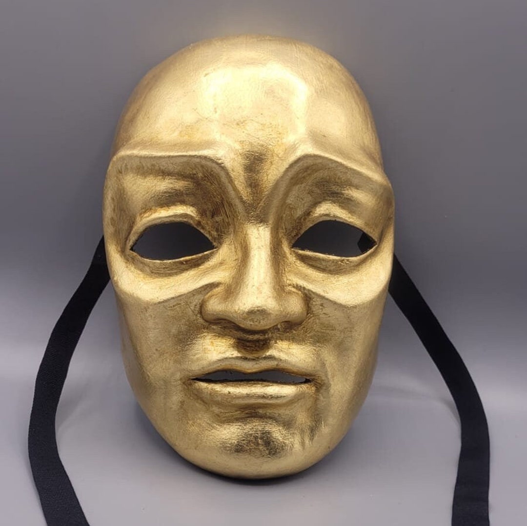 Eyes Wide Shut Mask the Priest, Venetian Mask in Gold. - Etsy