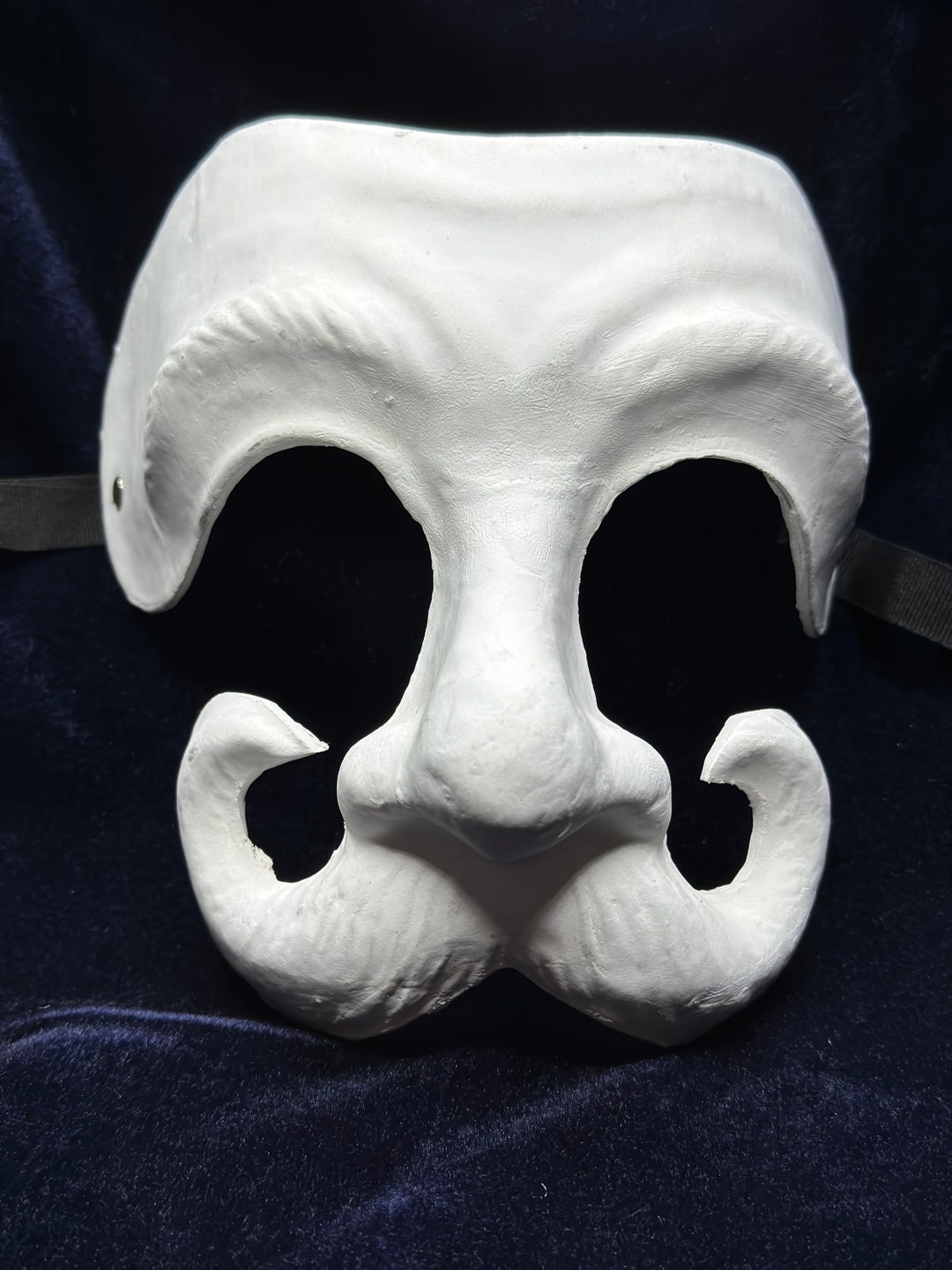 White Papier-mâché Commedia Dellarte Drama Mask of Il Dottore - Etsy