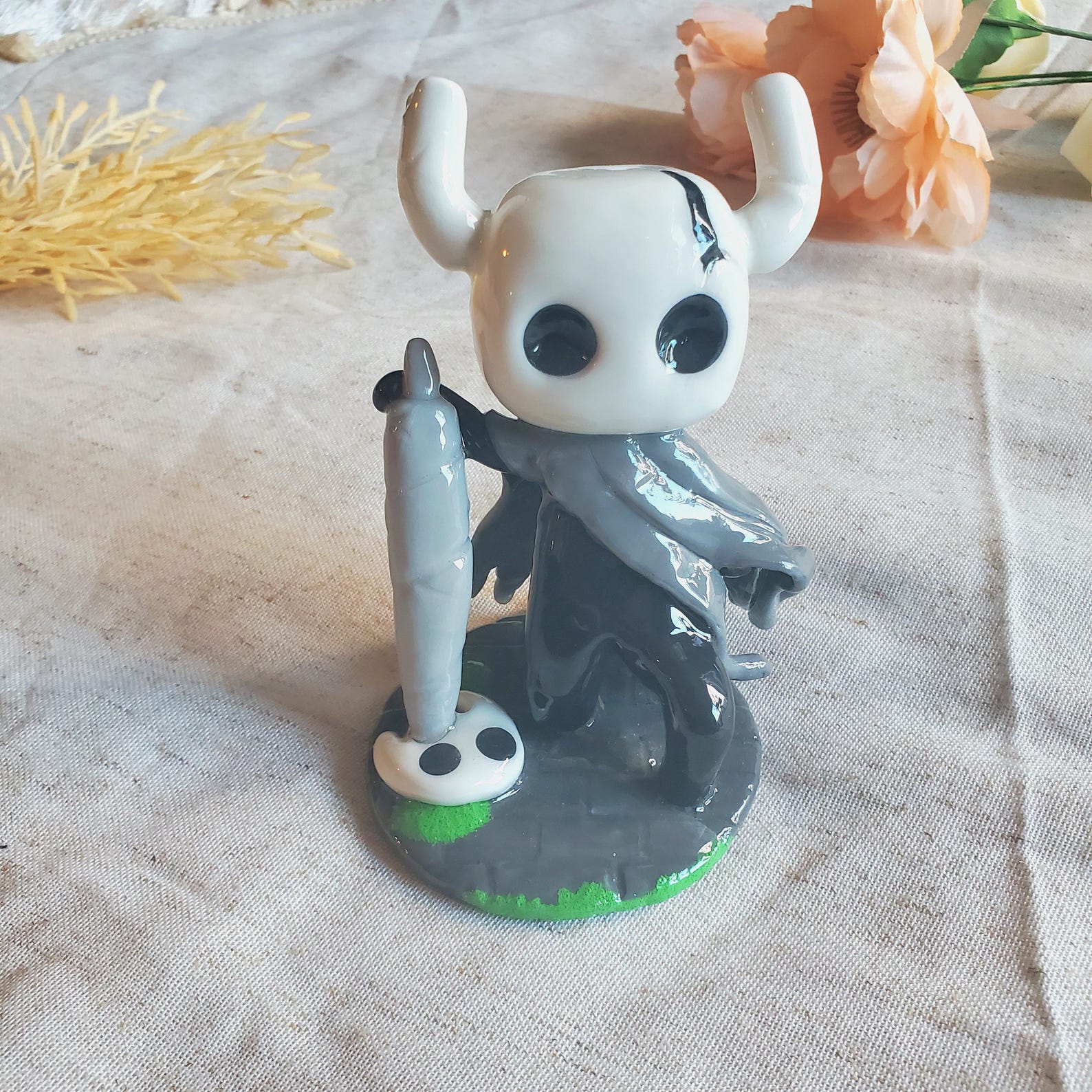 Hollow Knight Desk Friend | Handmade Polymer Clay Desk Friend | Desk ...