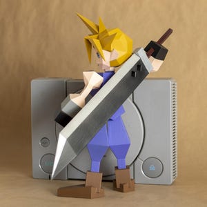 Cloud Strife FFVII Low Poly Figure 30 Cm | Final Fantasy VII Lovers - Etsy