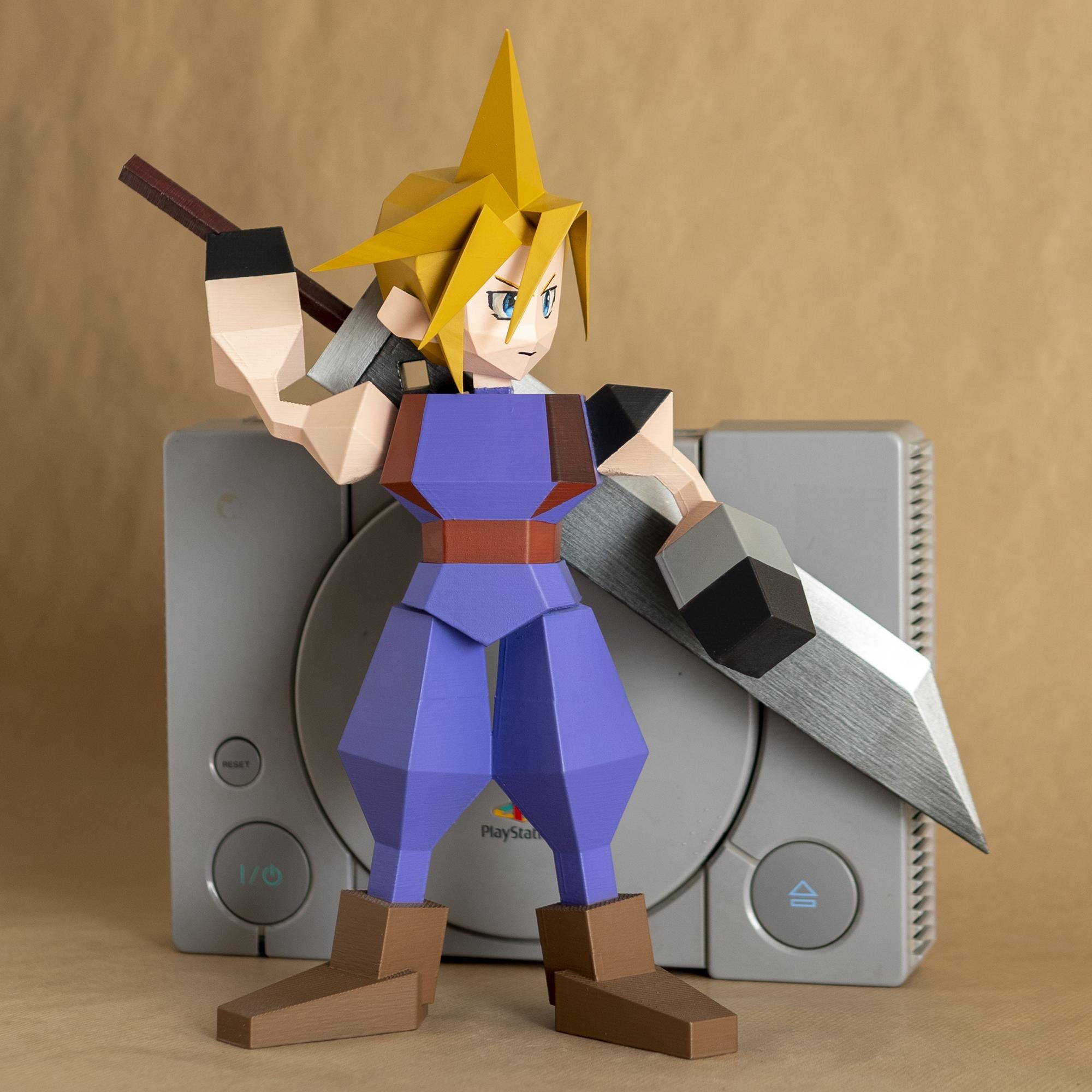 Cloud Strife FFVII Low Poly Figure 30 Cm | Final Fantasy VII Lovers - Etsy