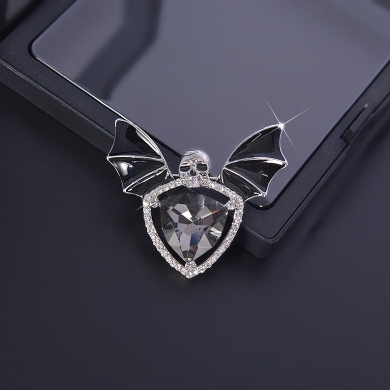 Skull and Gem Brooch Interesting Brooch - Etsy