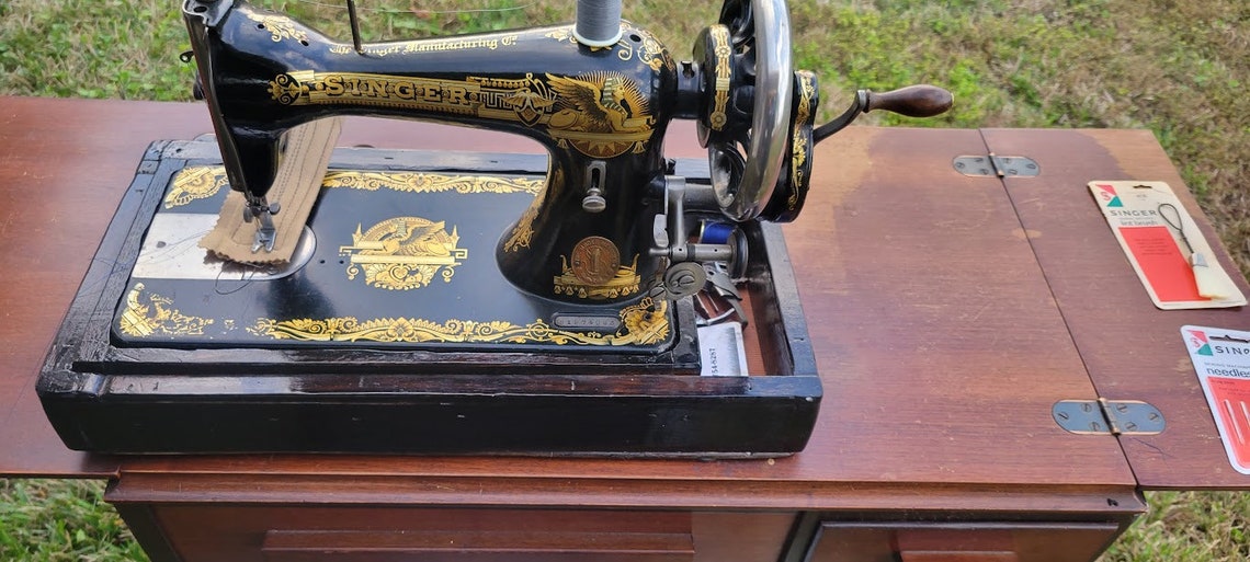 Vintage Singer Sewing Machine - Etsy