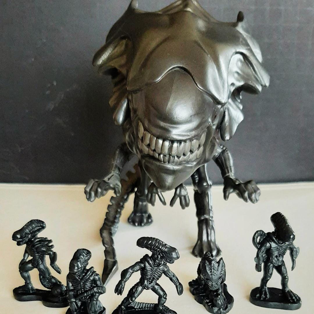 Alien Action Figure Set Mini Alien Figures, Funko Queen Alien, Marine ...