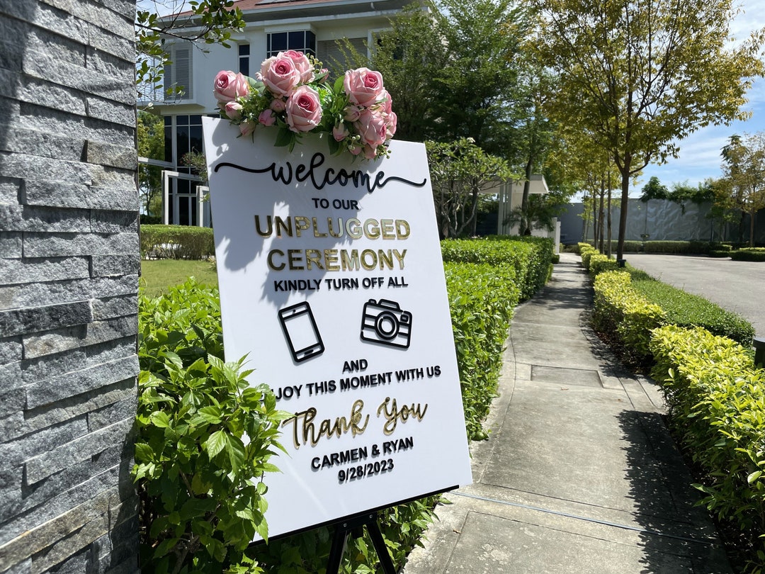 White Acrylic Unplugged Ceremony Sign With Gold Mirror Acrylic ...