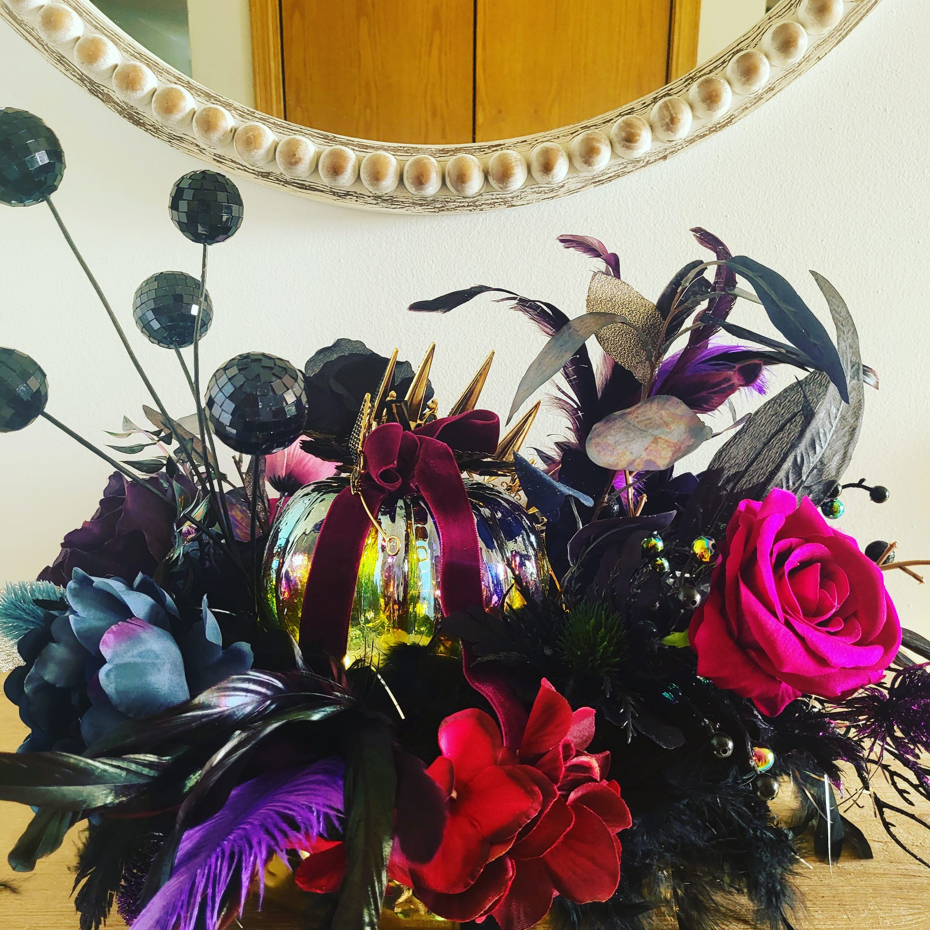 Modern Halloween Centerpiece With Lighted Pumpkin & Crown Dark Raven ...