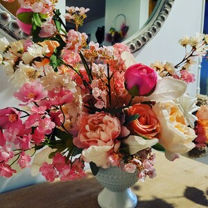 Modern Boho Pink & Peach Floral Arrangement - Etsy