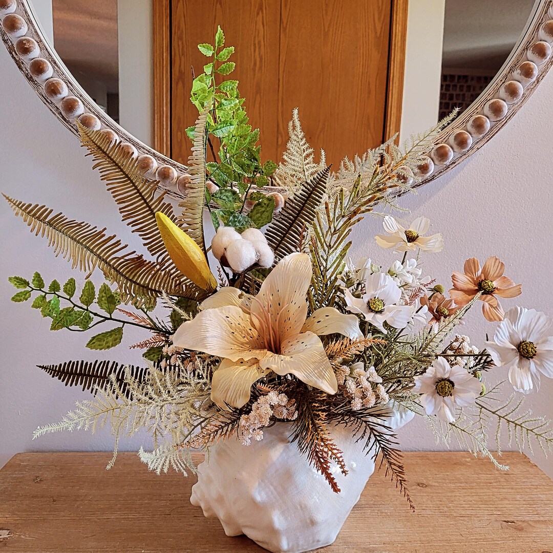 Modern Boho Seashell Neutral Floral Arrangement - Etsy