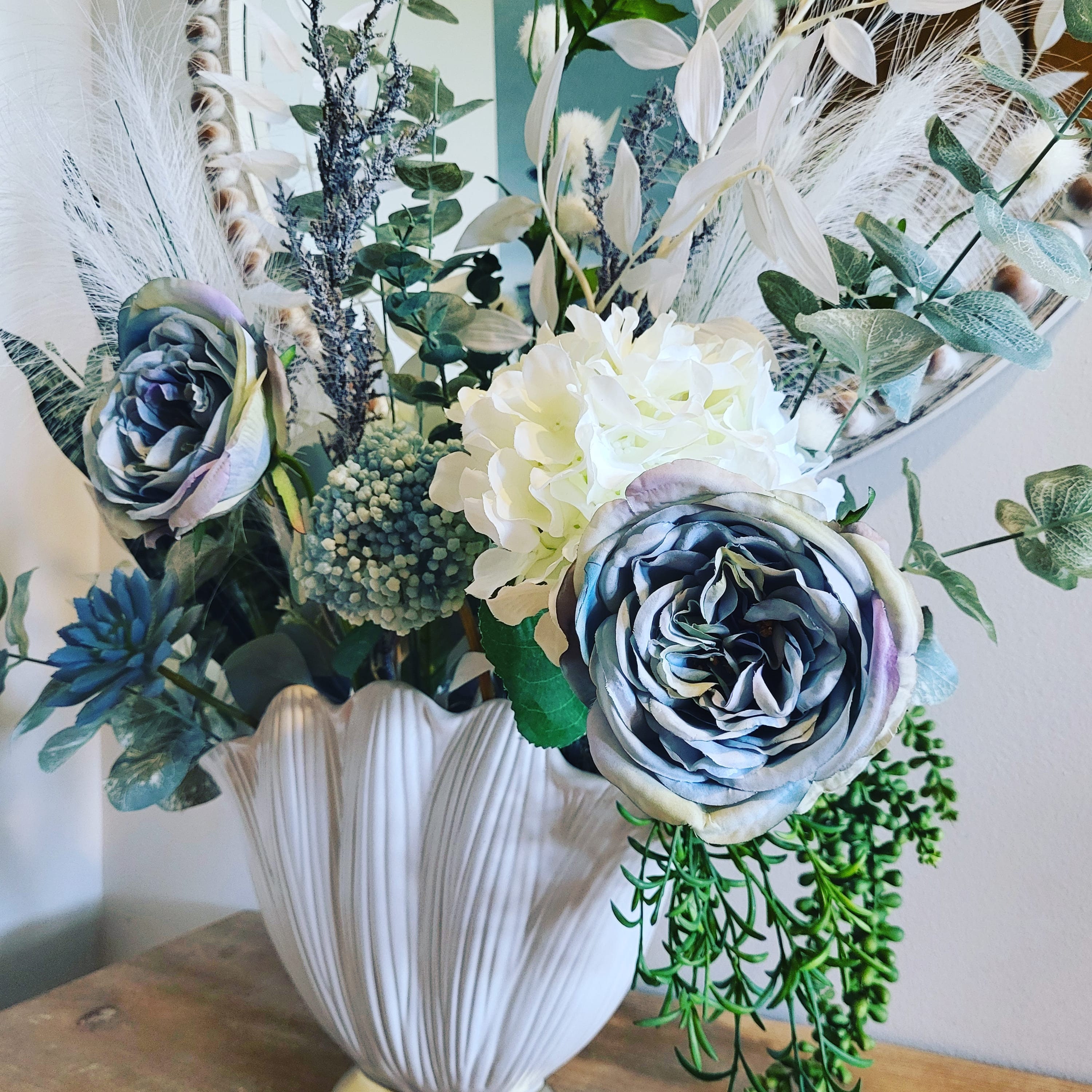 Modern Neutral Coastal Floral Arrangement in Gold & White Seashell Vase ...