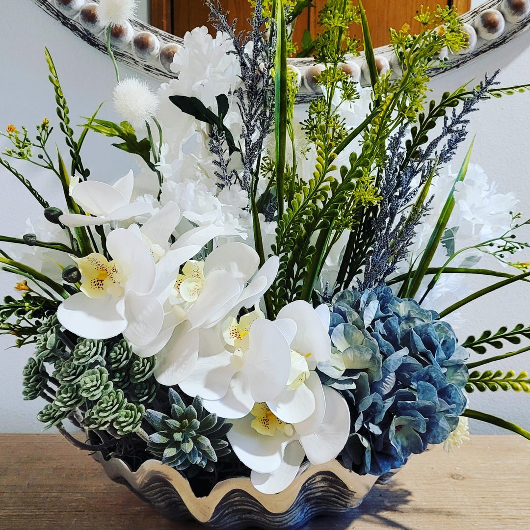 Modern Coastal Seashell Floral Arrangement - Etsy