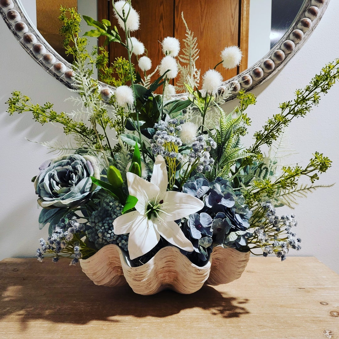 Modern Coastal Seashell Floral Arrangement - Etsy