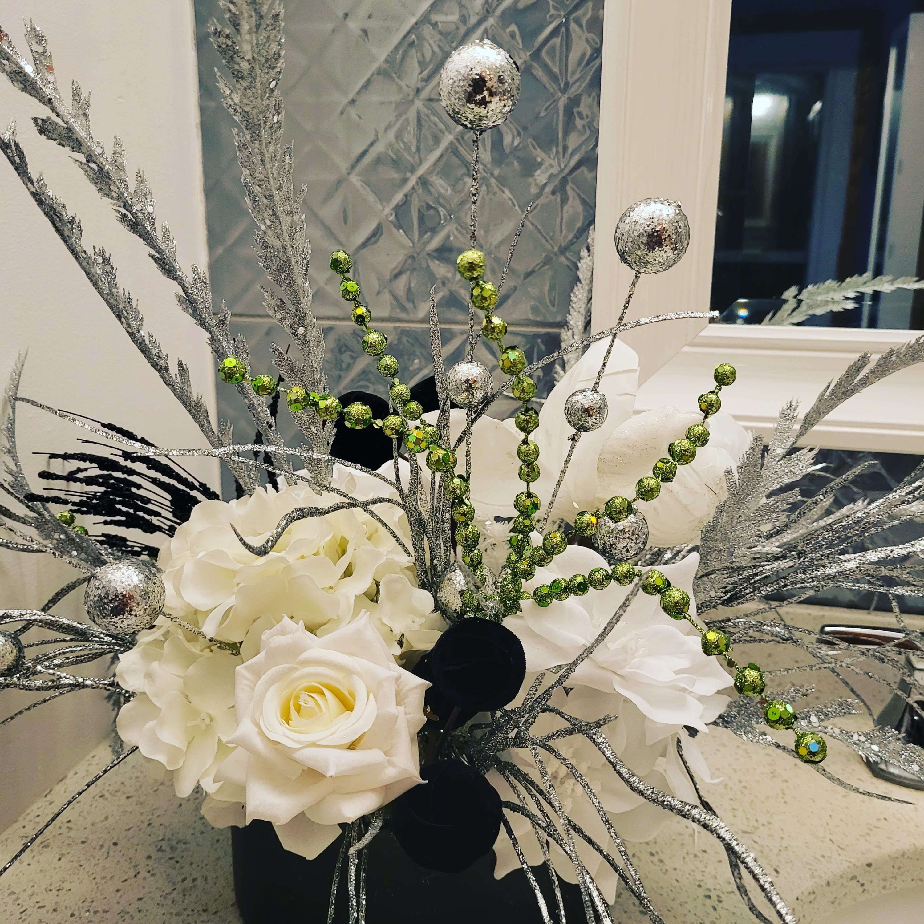 Silk Modern Glam Holiday Centerpiece - Etsy