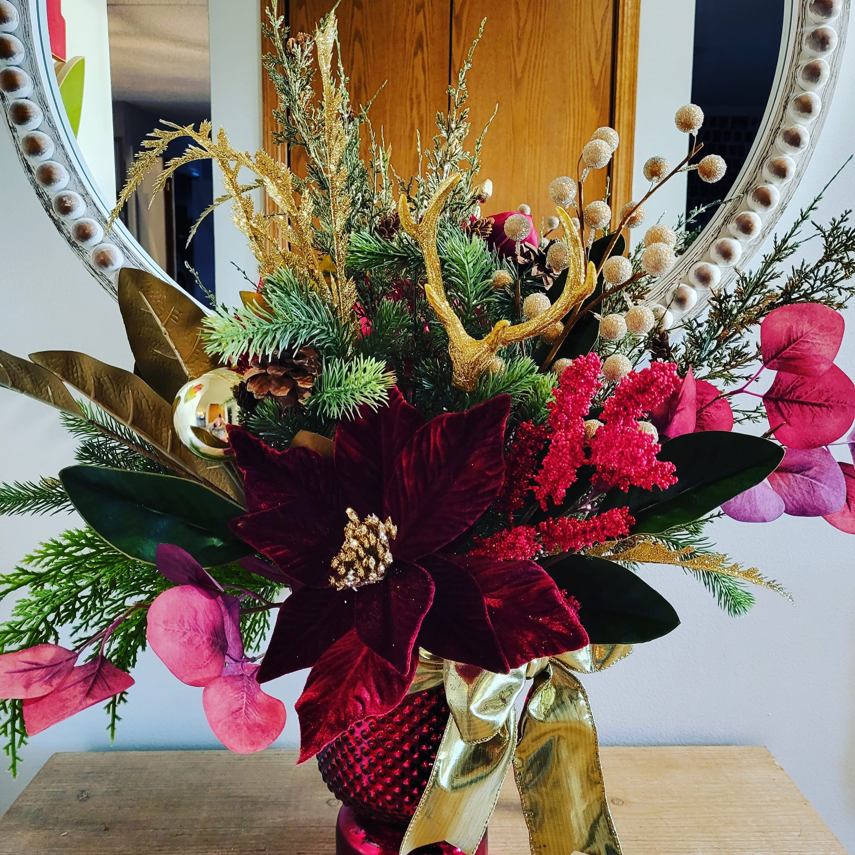 Silk Modern Red and Gold Holiday Arrangement - Etsy